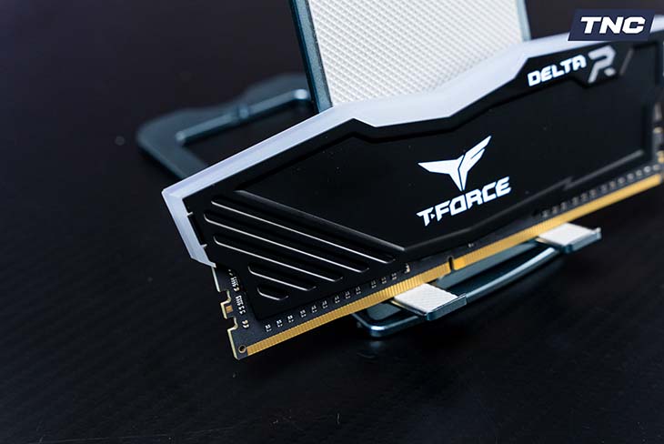 Đánh giá nhanh: TeamGroup T-Force Delta RGB - Kit RAM giá mềm, bus cao ...